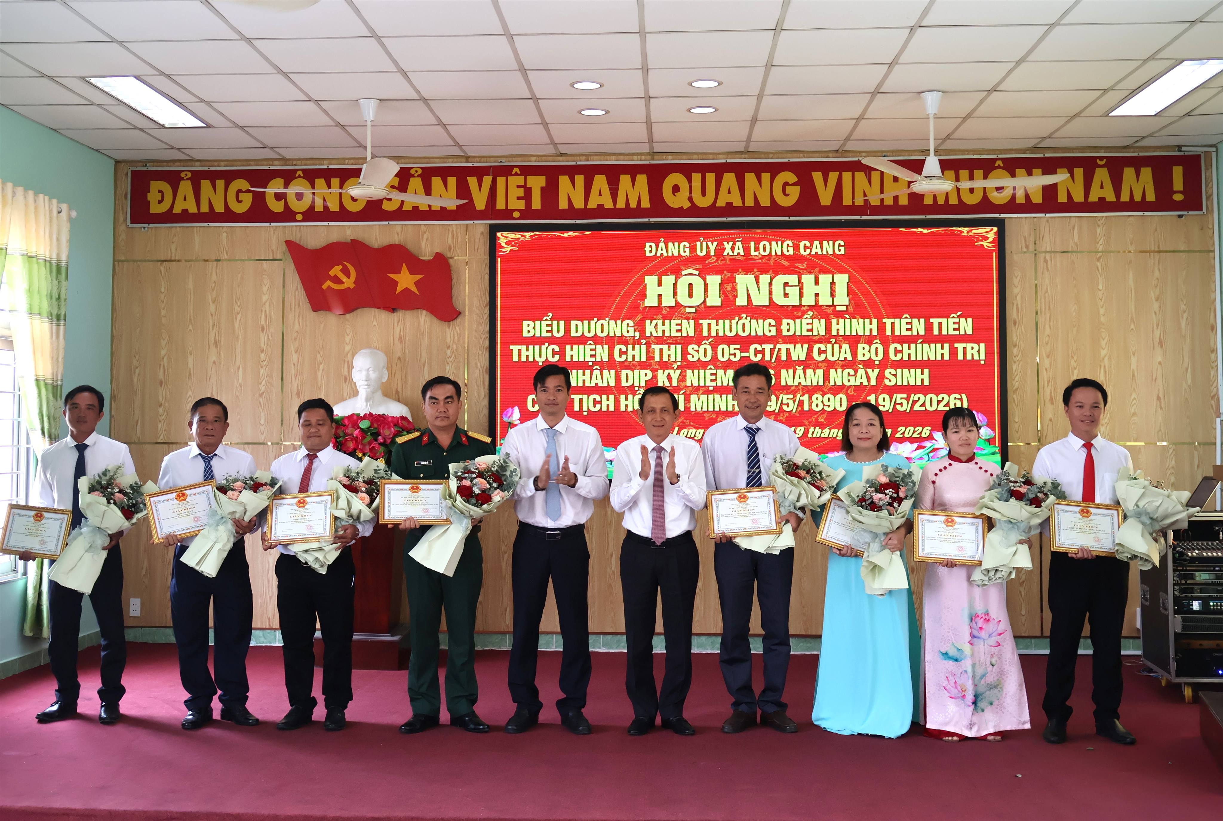 Cổng TTĐT Xã Long Cang