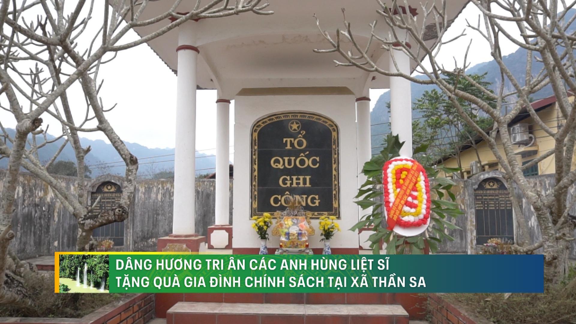 Dâng hương tri ân các anh hùng liệt sĩ và tặng quà các gia đình chính ...