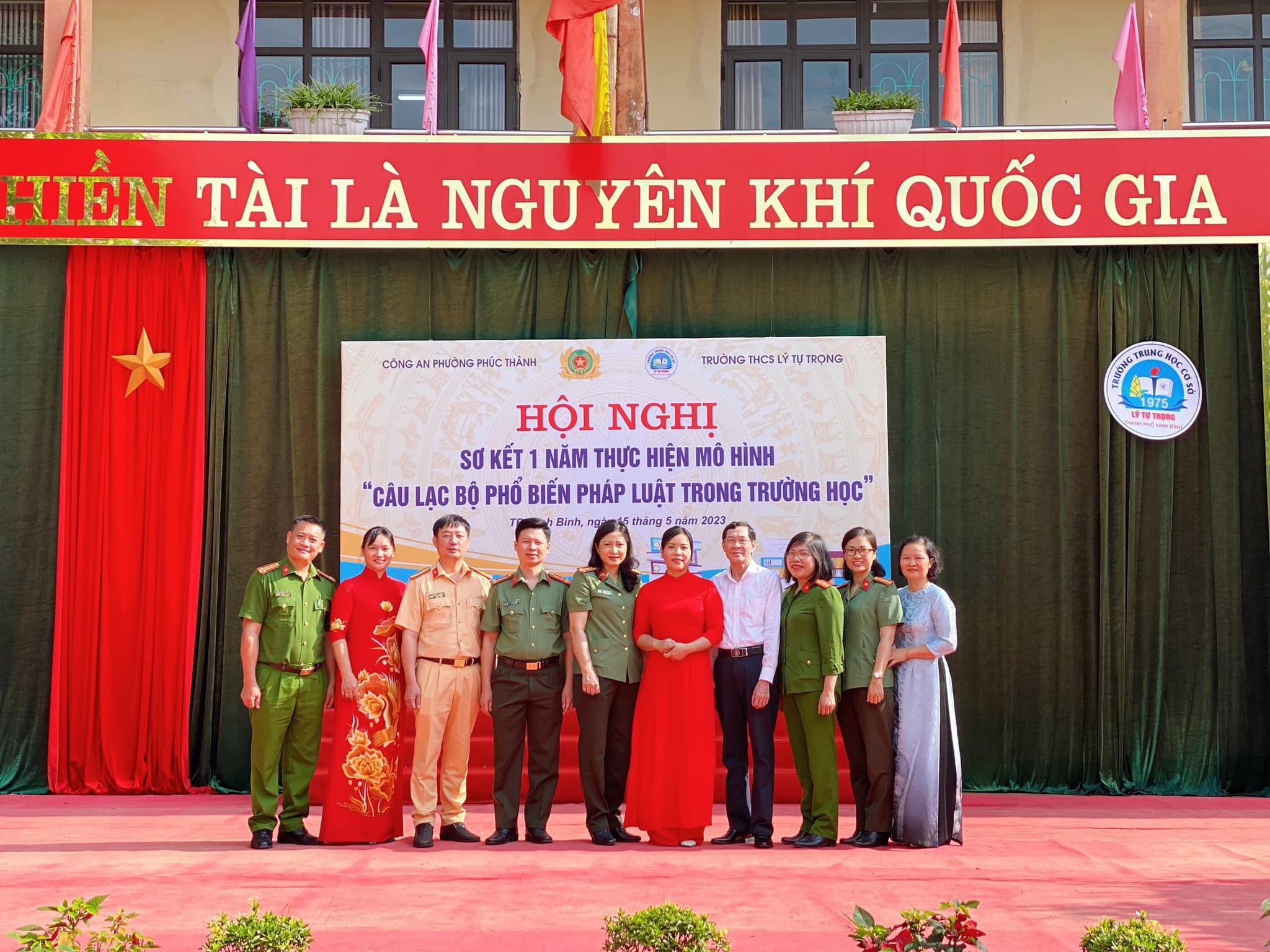 UBND Phường Phúc Thành